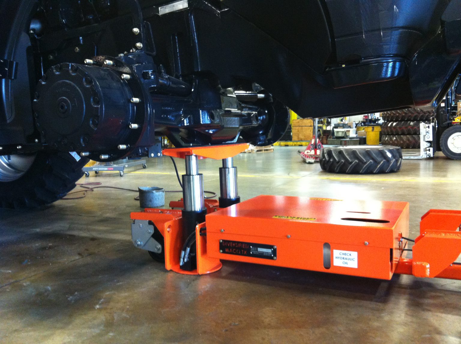 Battery-Powered Chassis Lifter - LiftWise